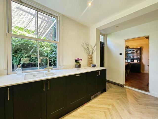 3 bedroom terraced house for sale in Crowther Road, Newbridge, Wolverhampton, WV6 0HZ, WV6
