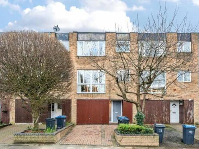 3 Bedroom Terraced House For Sale In Croydon