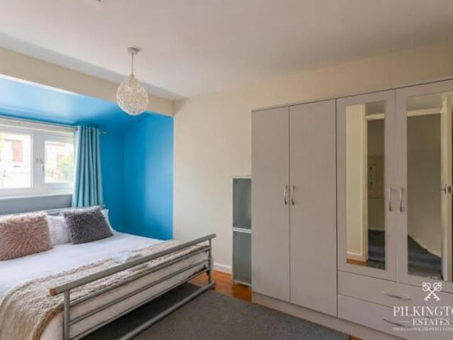3 bedroom terraced house for sale in Cunningham Road, PLYMOUTH, PL5