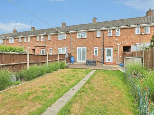 3 bedroom terraced house for sale in Antingham Road, Norwich, NR7