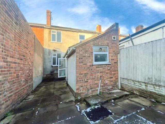 3 bedroom terraced house for sale in Aldersley Road, Wolverhampton, West Midlands, WV6