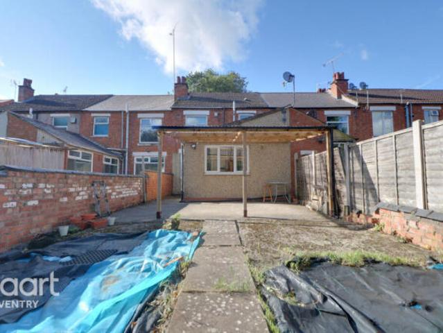 3 bedroom terraced house for sale in Allesley Old Road, COVENTRY, CV5