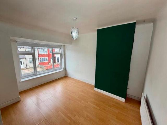 3 bedroom terraced house for sale in Alpass Avenue, Warrington, WA5