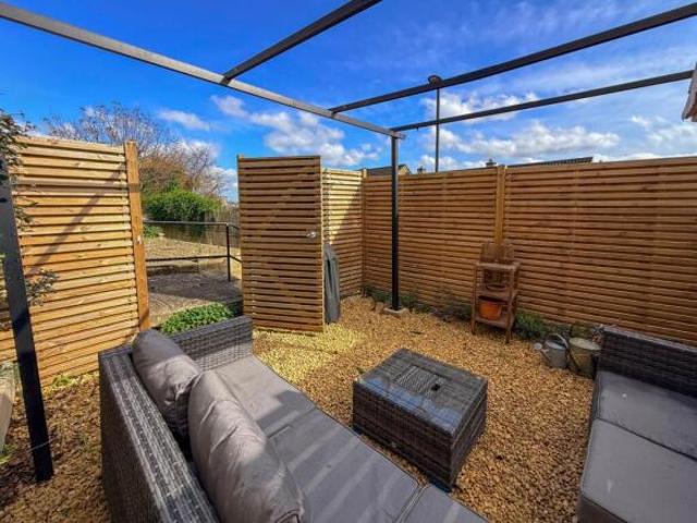 3 bedroom terraced house for sale in Alpine Gardens, Bath, BA1