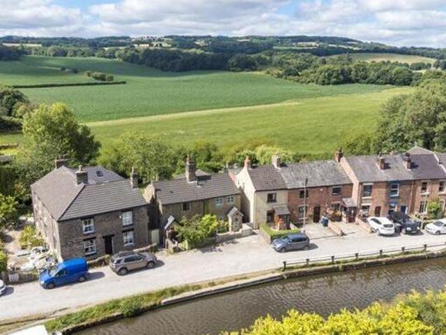 3 Bedroom Terraced House For Sale In Appley Bridge
