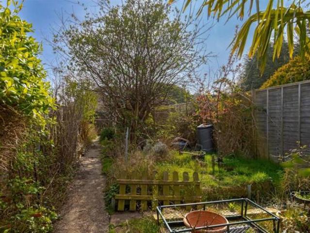 3 bedroom terraced house for sale in Ardingly Drive, Goring By Sea, BN12