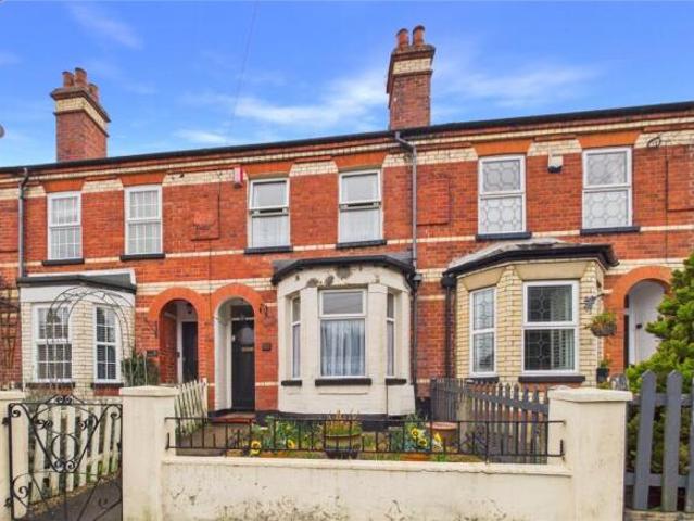 3 bedroom terraced house for sale in Armour Hill, Tilehurst, Reading, Berkshire, RG31