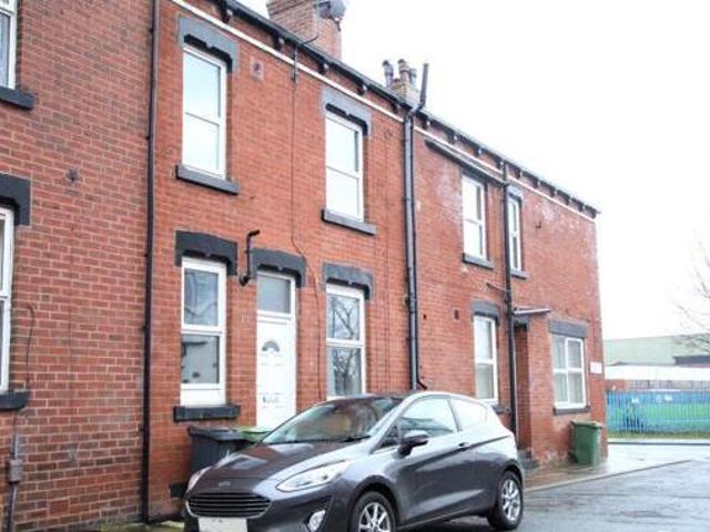3 Bedroom Terraced House For Sale In Armley, Leeds