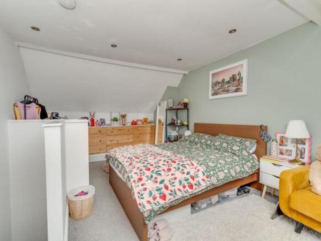 3 bedroom terraced house for sale in Ashford Road, Sharrowvale, S11