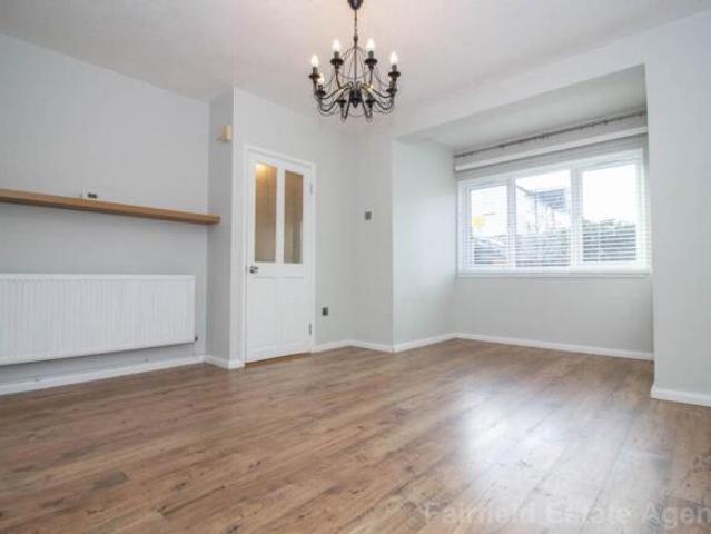 3 bedroom terraced house for sale in Ashridge Drive, South Oxhey, Watford, WD19