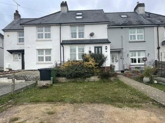3 bedroom terraced house for sale in Atherton Crescent Hungerford RG17