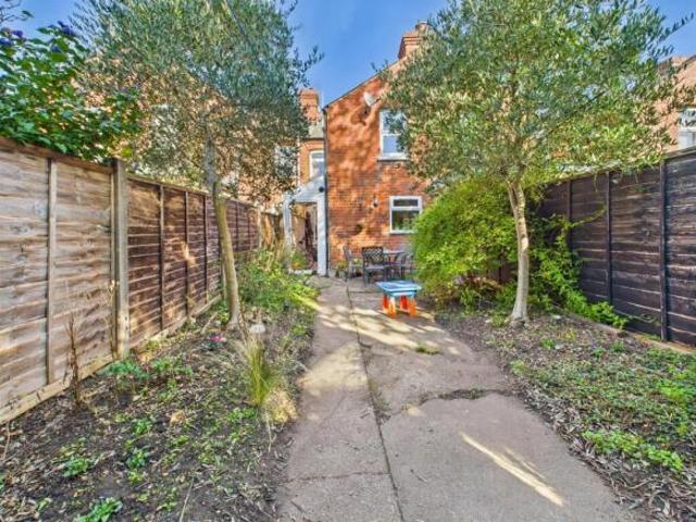 3 bedroom terraced house for sale in Audley Street, Reading, RG30