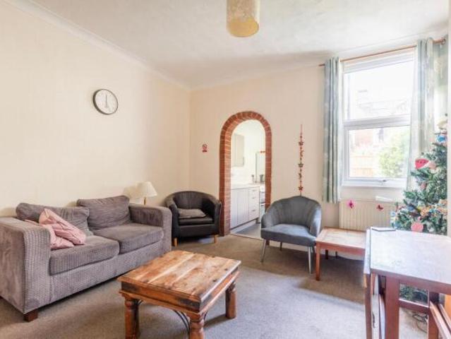 3 bedroom terraced house for sale in Avenue Road, Norwich, NR2