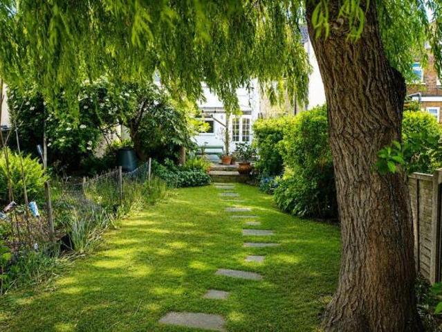 3 bedroom terraced house for sale in Bower Street, Maidstone, ME16