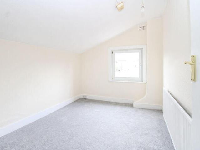 3 bedroom terraced house for sale in Bower Street, Bedford MK40