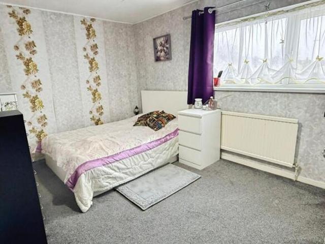 3 bedroom terraced house for sale in Bowhill Grove, Leicester, LE5