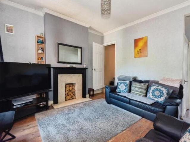 3 bedroom terraced house for sale in Boscombe Road, Birmingham, B11
