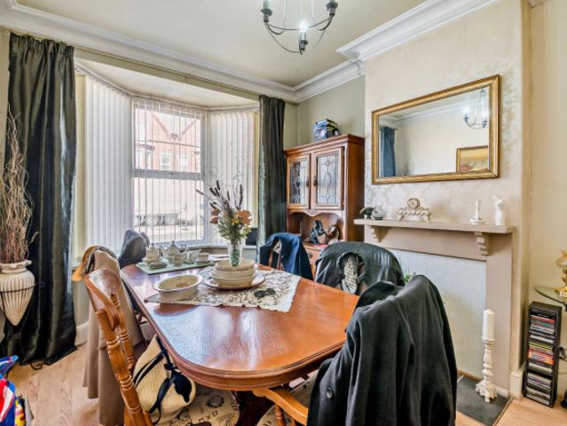3 bedroom terraced house for sale in Balby Road, Balby, Doncaster, DN4
