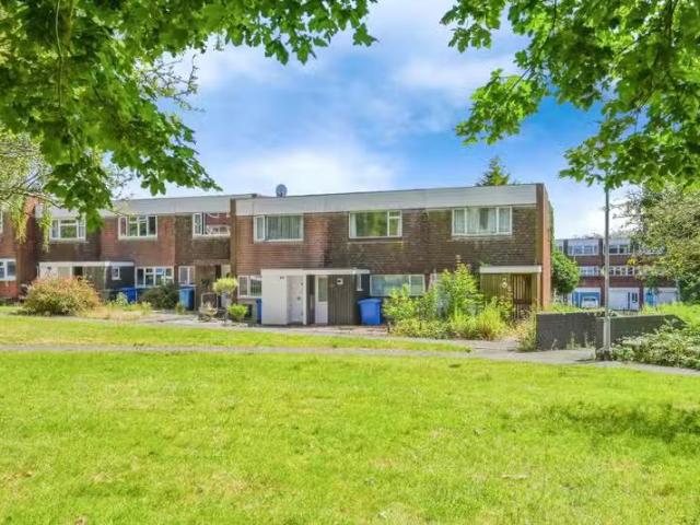3 bedroom terraced house for sale in Balfour, Tamworth, Staffo.