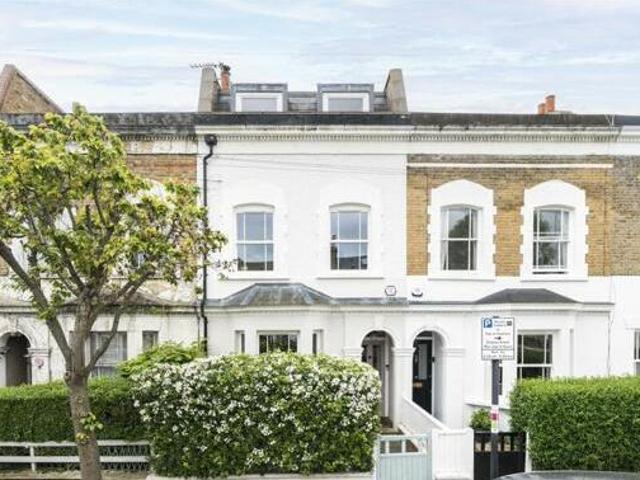 3 Bedroom Terraced House For Sale In Balham, London