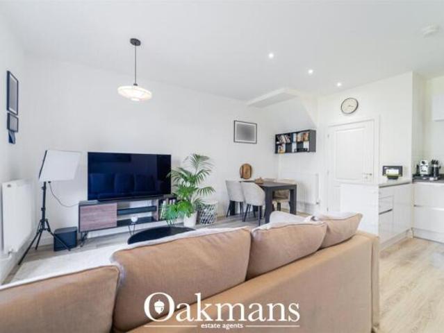3 bedroom terraced house for sale in Balsall Heath Road, Balsall Heath, Birmingham, West Midlands, B12