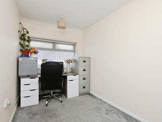 3 bedroom terraced house for sale in Barclay Green, Norwich, NR7