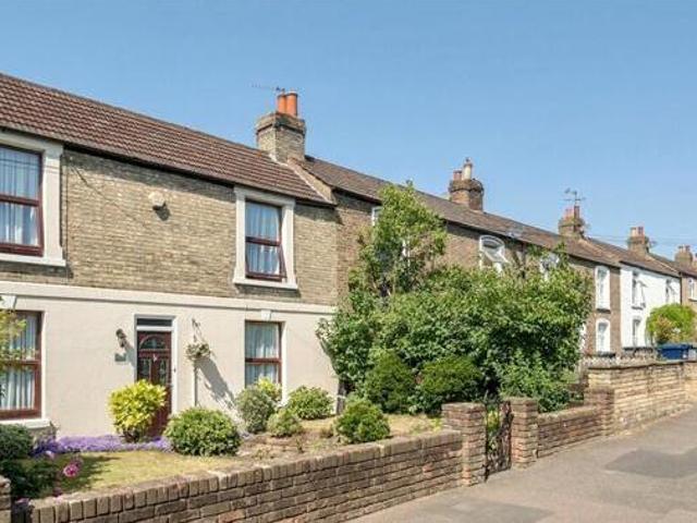 3 Bedroom Terraced House For Sale In Barnet