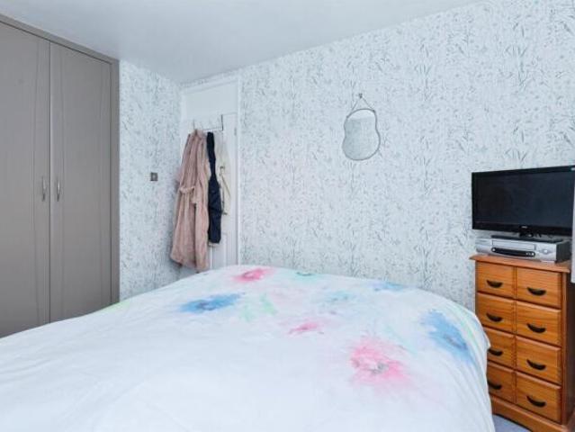 3 bedroom terraced house for sale in Barnwell Avenue, Leicester, LE4