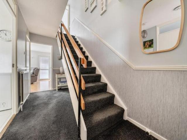 3 bedroom terraced house for sale in Basingstoke, Hampshire, RG21