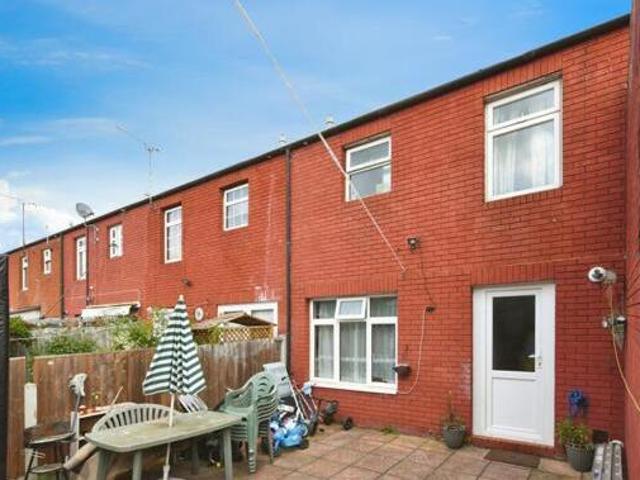 3 Bedroom Terraced House For Sale In Basildon, Essex