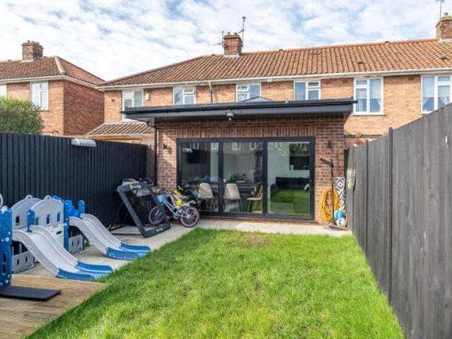 3 bedroom terraced house for sale in Beverley Road, Norwich, NR5
