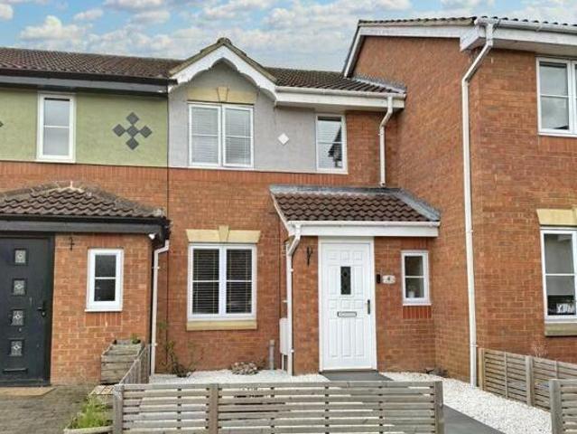 3 Bedroom Terraced House For Sale In Bedford