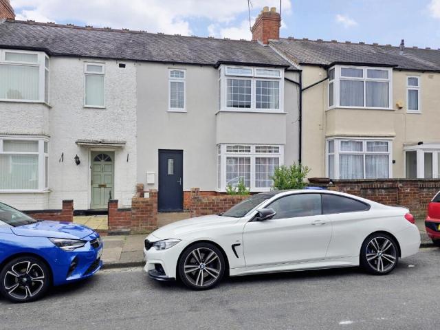3 bedroom terraced house for sale in Beech Avenue, Abington, NN3 2JQ, NN3