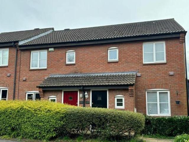 3 Bedroom Terraced House For Sale In Beggarwood, Basingstoke