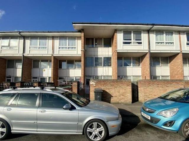 3 Bedroom Terraced House For Sale In Belgrave