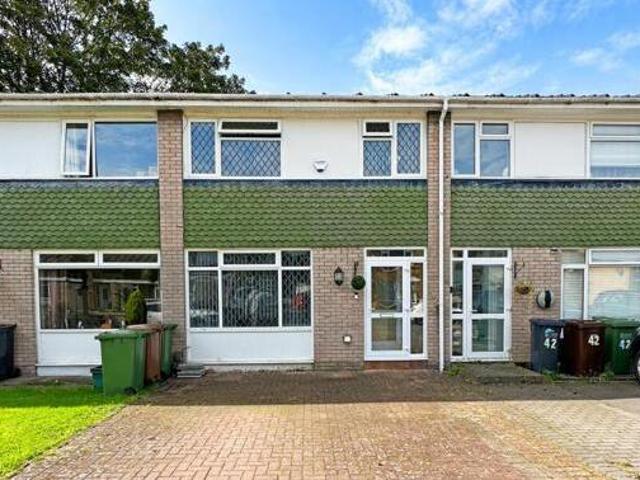 3 Bedroom Terraced House For Sale In Bentley Heath