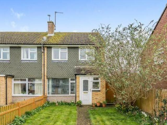 3 Bedroom Terraced House For Sale In Berkshire