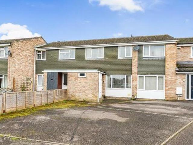 3 Bedroom Terraced House For Sale In Berkshire
