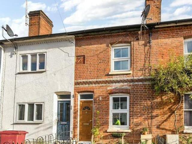 3 Bedroom Terraced House For Sale In Berkshire
