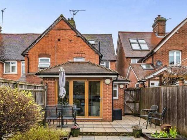 3 Bedroom Terraced House For Sale In Berkshire