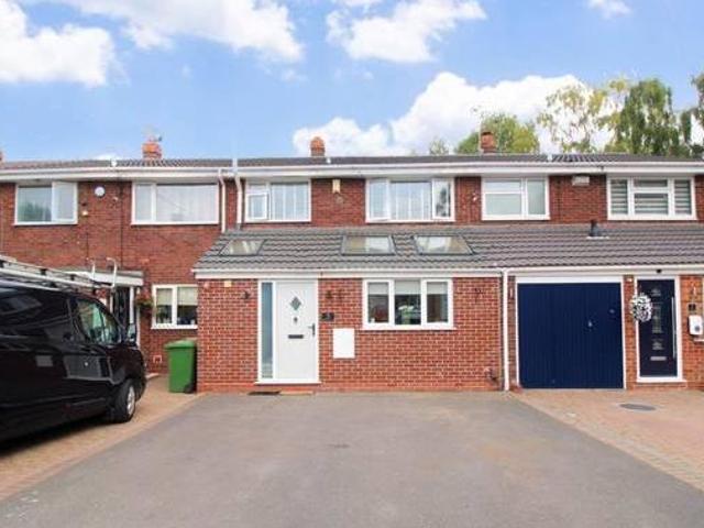 3 bedroom terraced house for sale in Birchmoor Close Birmingham B28