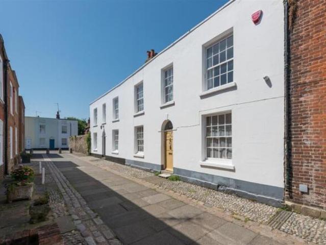 3 bedroom terraced house for sale in Blackfriars Street, Canterbury, CT1