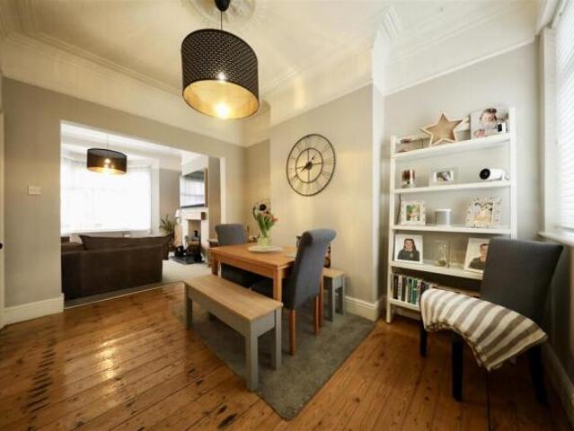 3 bedroom terraced house for sale in Blenheim Street, Hull, HU5