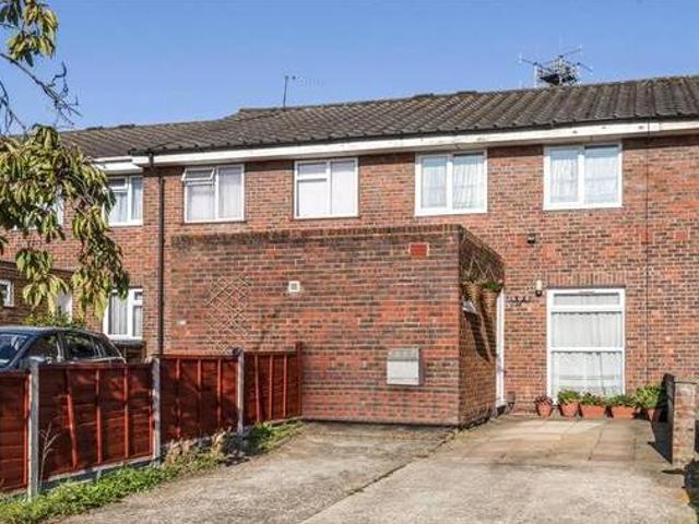 3 bedroom terraced house for sale in Blenheim Road Northolt Middlesex UB5 UB5