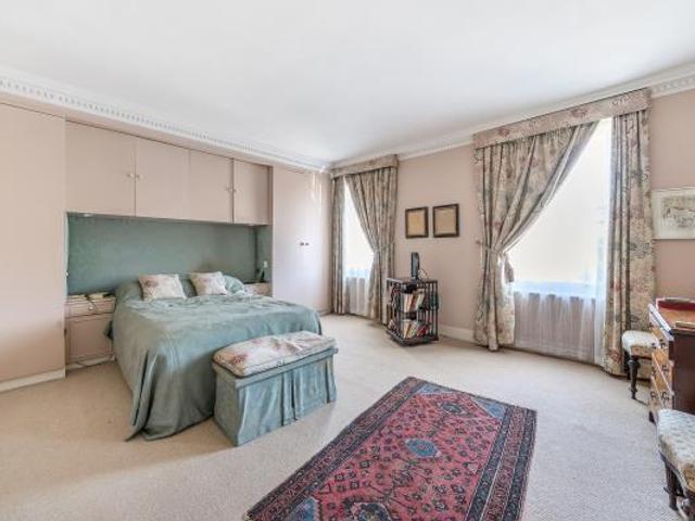 3 bedroom terraced house for sale in Blenheim Terrace, St Johns Wood, London, NW8