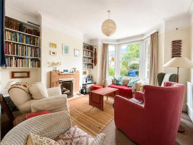 3 bedroom terraced house for sale in Blinco Grove, Cambridge, CB1