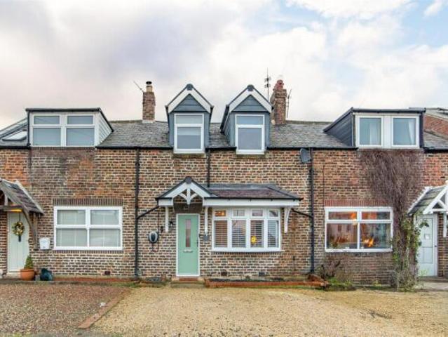 3 bedroom terraced house for sale in Brunton Lane, Newcastle Upon Tyne, NE13