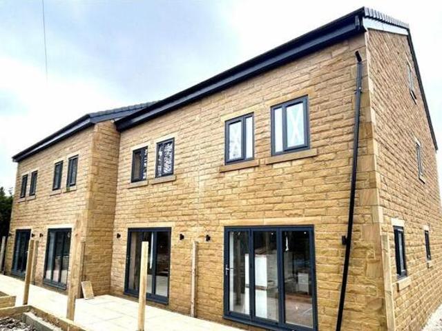 3 Bedroom Terraced House For Sale In Bradford, West Yorkshire