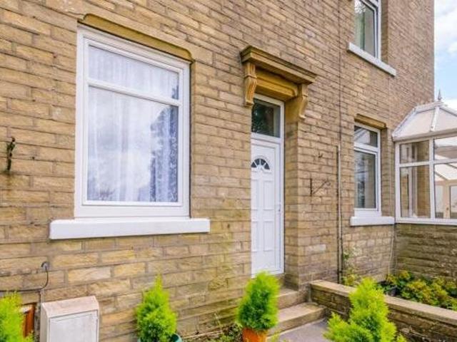 3 Bedroom Terraced House For Sale In Bradshaw
