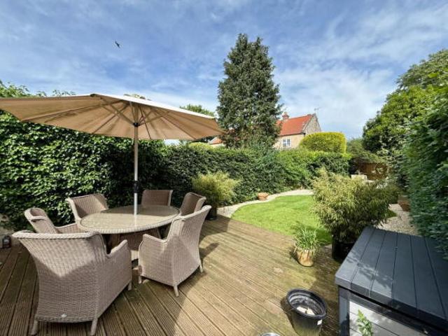3 bedroom terraced house for sale in Bramham. Orchard Court, LS23